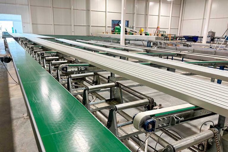 Buffer lines for storage of gutters that accelerate the production